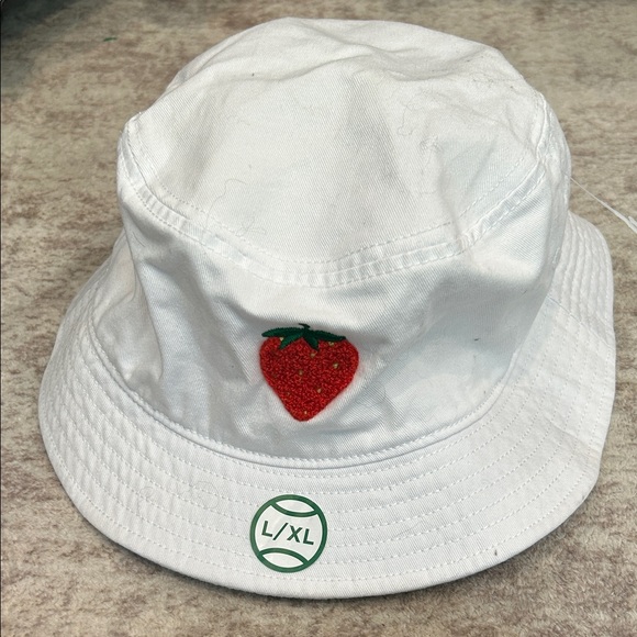 Wimbledon | Accessories | Wimbledon Strawberry Icon Bucket Hat In White ...